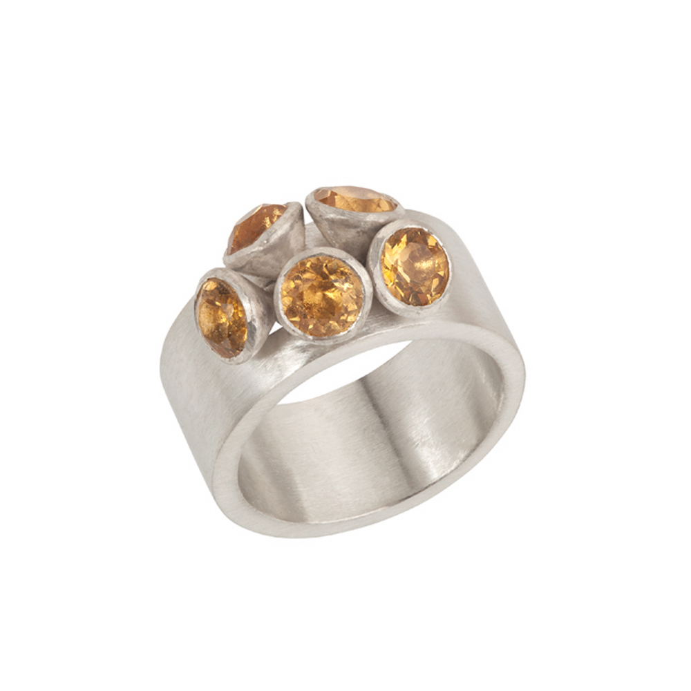 Posy Ring - Large | Sarah Pulvertaft