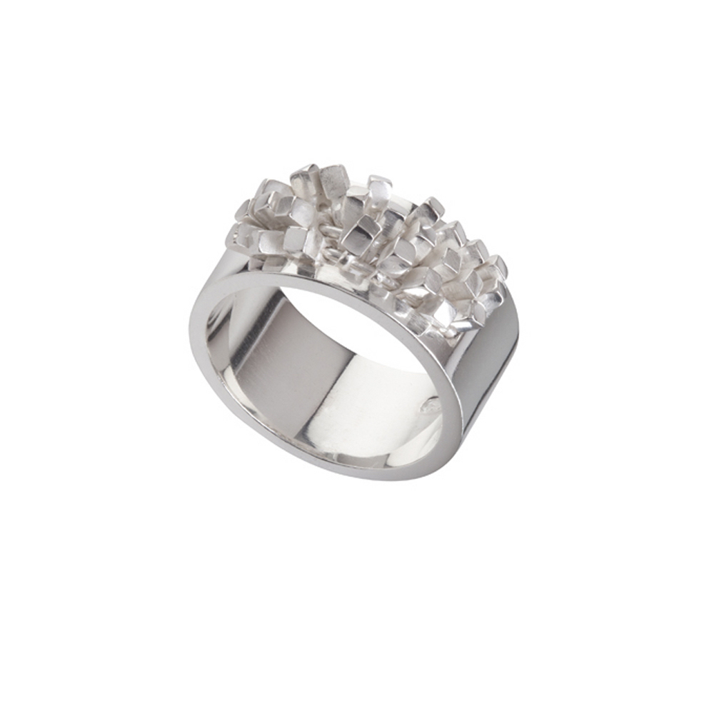 Ruffle Ring | Sarah Pulvertaft
